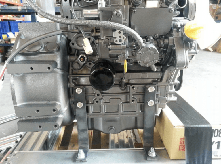 YANMAR 3TNV70 Engine (NEW) | Engineswarehouse.com
