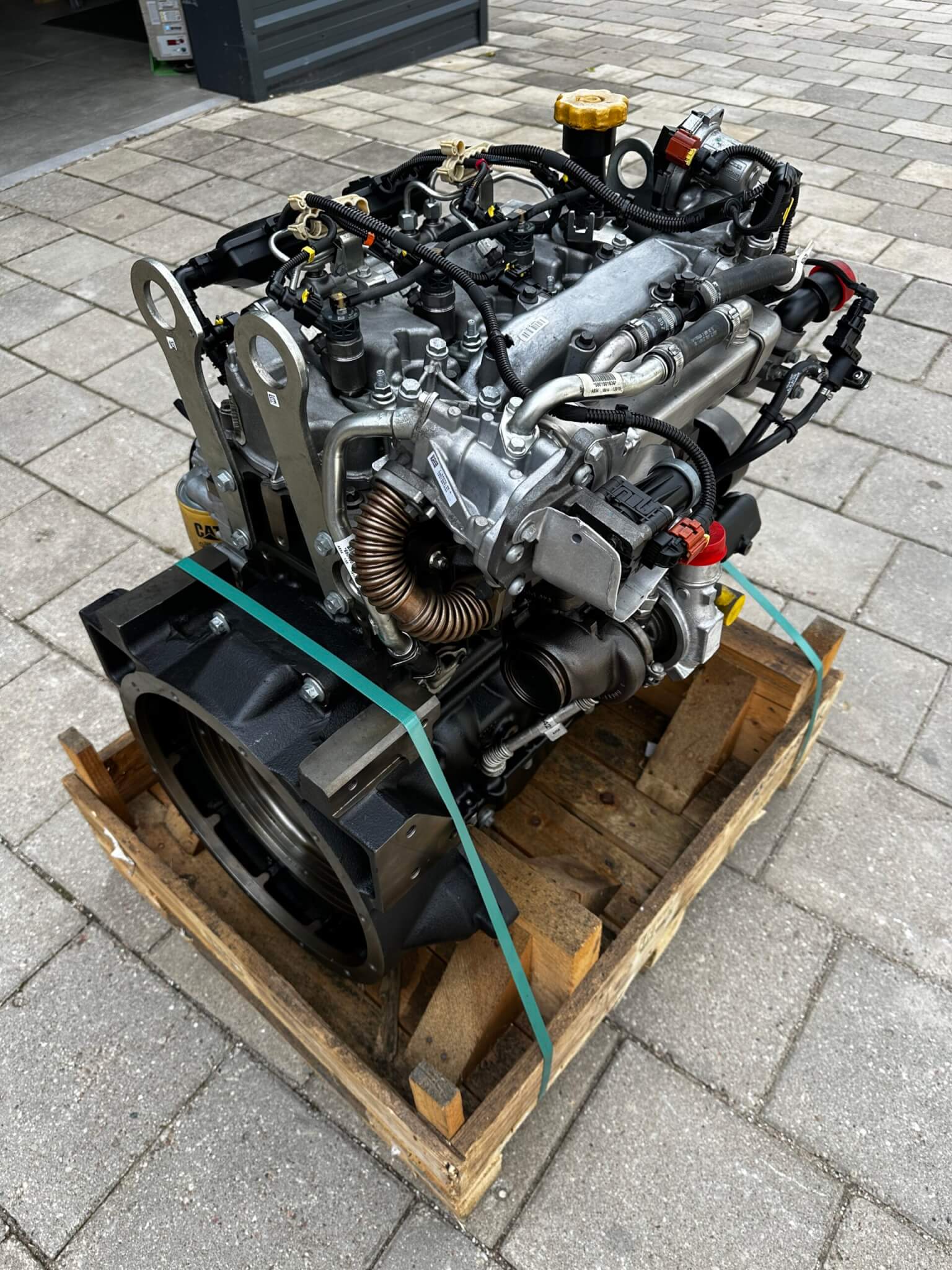 Engines For Tractors, Excavators For Industrial Equipment